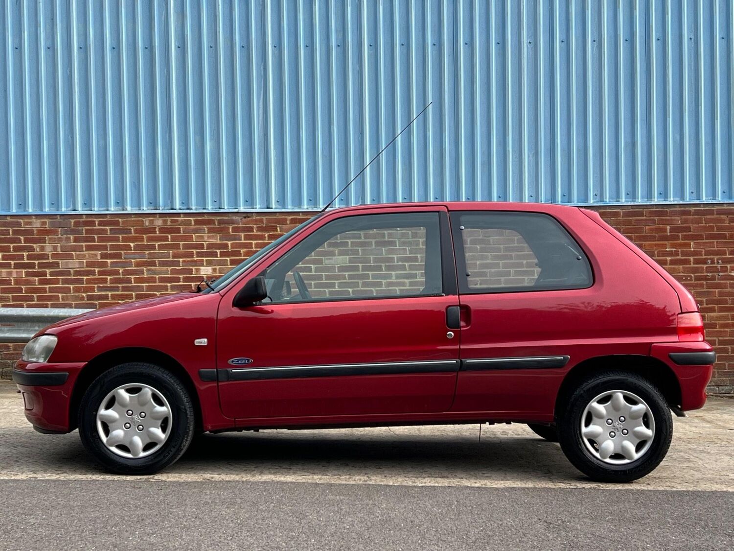 Used PEUGEOT 106 2000 Red in Stonehouse, Gloucestershire | Stonehouse ...