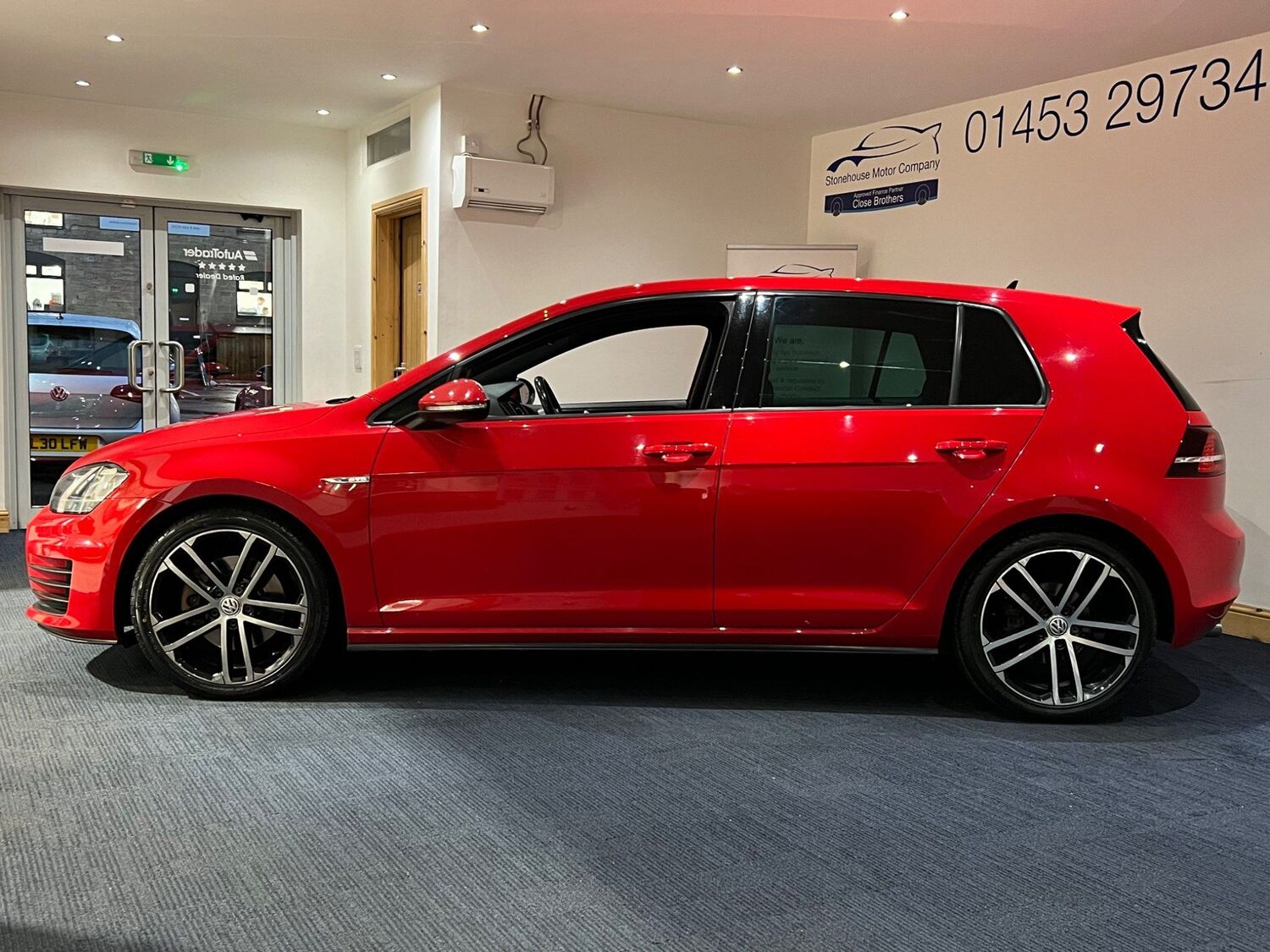 SOLD - Used VOLKSWAGEN GOLF 2015 Red in Stonehouse, Gloucestershire ...
