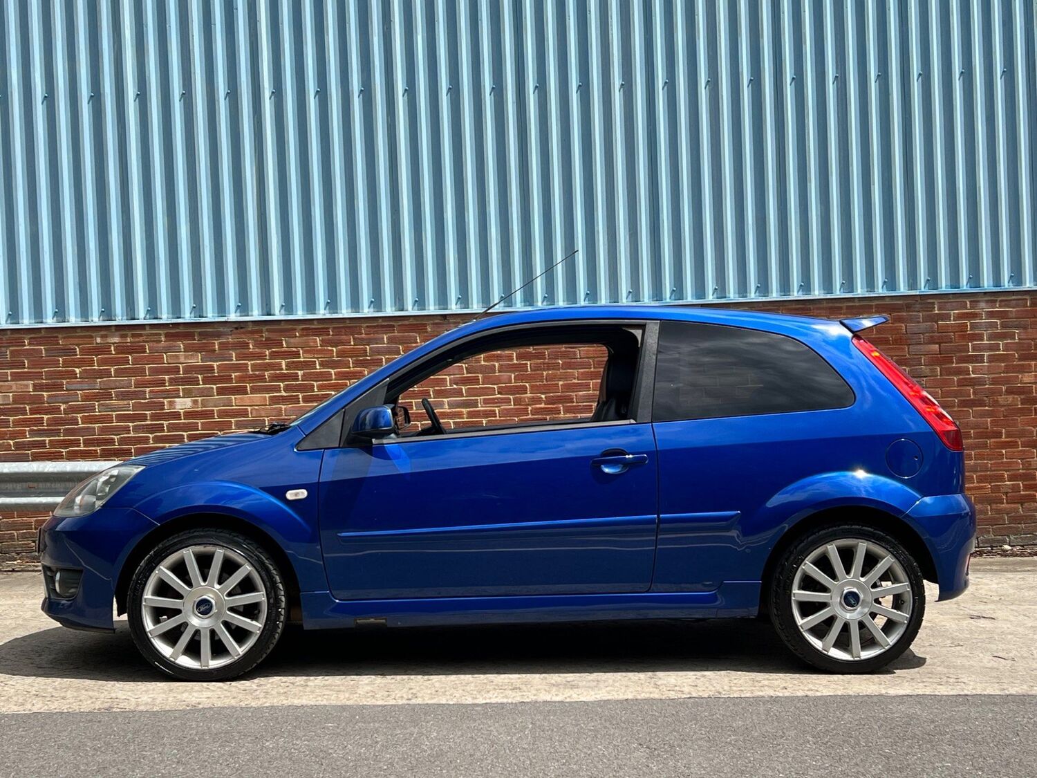 Used FORD FIESTA 2006 Blue in Stonehouse, Gloucestershire | Stonehouse ...